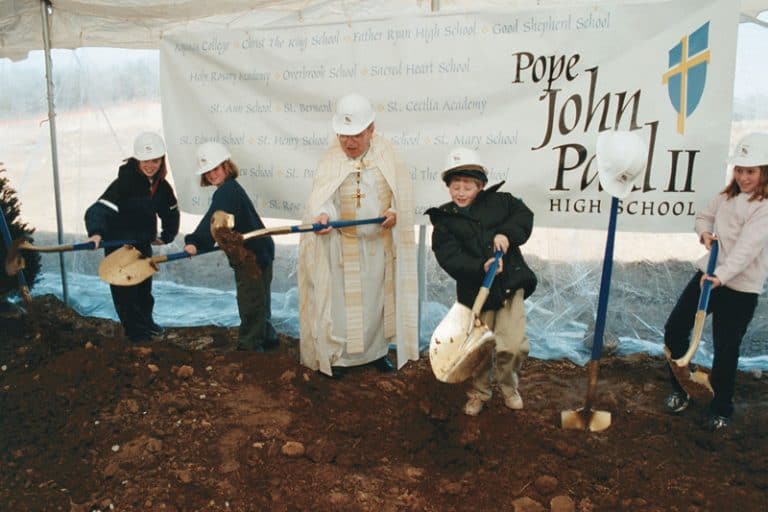 Former Nashville Bishop Kmiec remembered for pastoral spirit ...